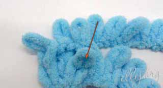 Learning to knit with Alize Puffy yarn according to the patterns ...