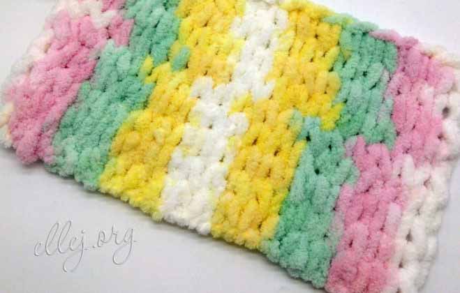 Learning to knit with Alize Puffy yarn according to the patterns ...